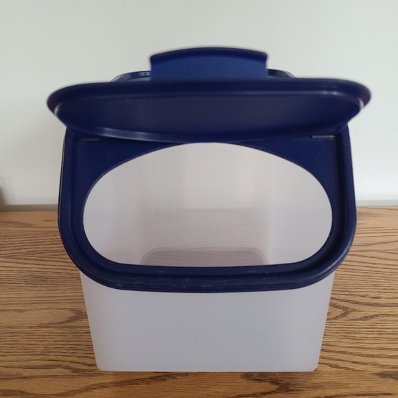 Tupperware | Kitchen | Retired Tupperware Modular Mates Access Mate ...
